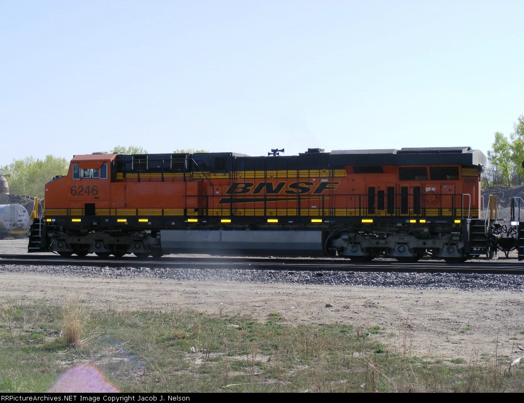BNSF 6246
